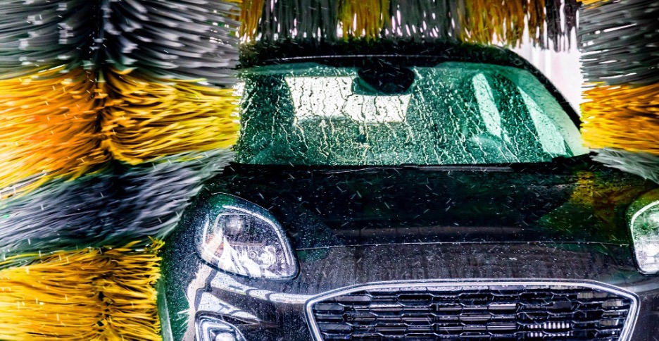 Choosing the Right Fall Car Wash Chemicals